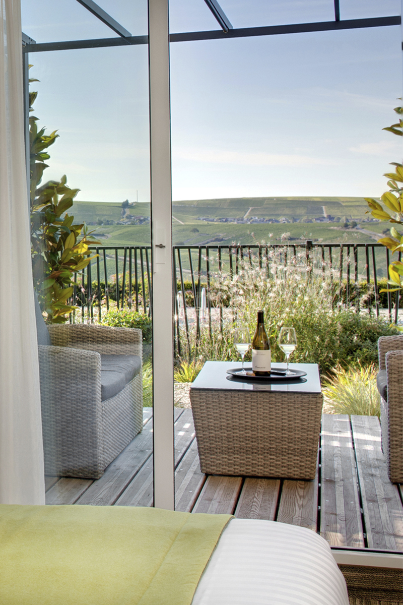 ROOMS & SUITES - Hotel Panoramic